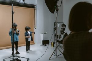 VR B2B Marketing: The Definite Guide (2025)